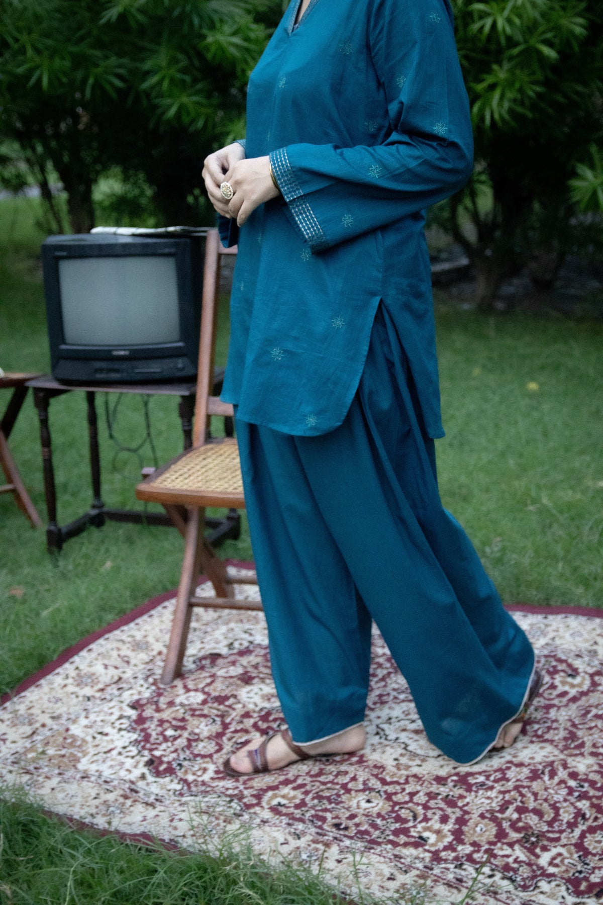 Farhang – Farhang Store